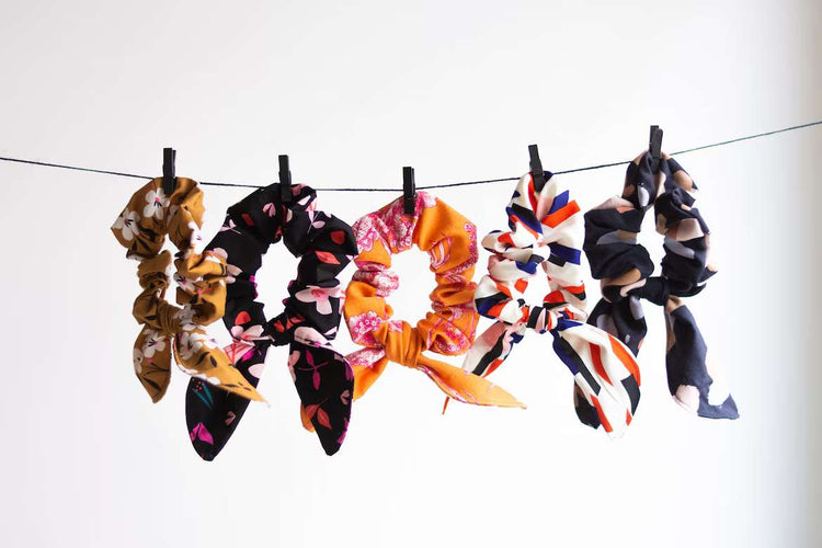 5 Best Materials/Fabrics For Scrunchies [As Of 2023] – Fii Beauty